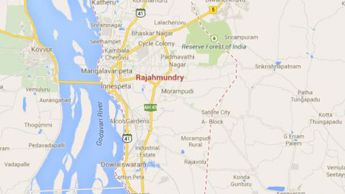 పోకిరీల బ్లేడ్ దాడి ట్విస్ట్: పెళ్లి ఇష్టం లేక కట్టుకథ అల్లిన బాలిక ...