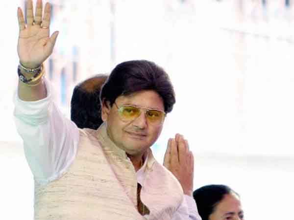 రేప్ వ్యాఖ్యలు: తపస్‌కు ప్రణబ్ తనయుడి వకాల్తా | Pranab's son bats for ...