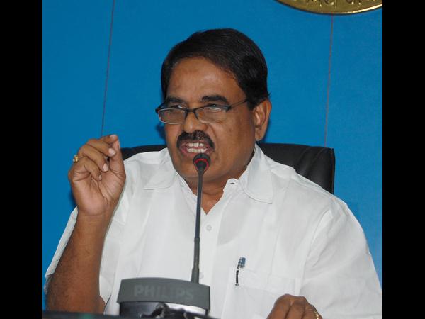 ఇమేజ్ తగ్గించలేరు: పల్లె, బెజవాడ వైపు ఐటీ... ! | Palle Raghunath Reddy ...