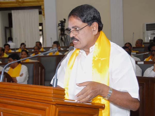 జగన్‌ మాట్లాడావా! రికార్డులు తీసుకురా!: పల్లె సవాల్ | Palle Raghunath ...