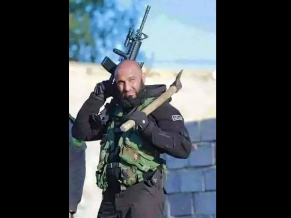 ఐఎస్ఐఎస్ అంతు చూస్తున్న ఇరాకి ర్యాంబో (వీడియో) | Abu Azrael also known ...