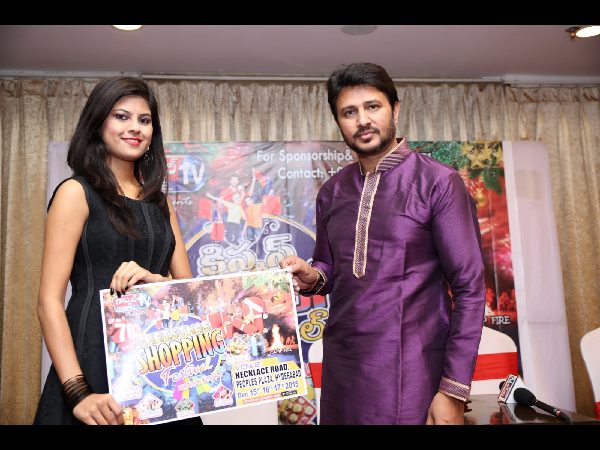 నెక్లెస్ రోడ్డులో క్రిస్మస్ ఫెస్టివల్: కేసీఆర్‌పై సినీ నటుడు రాజా ...