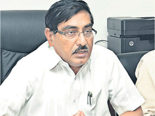 అమెరికా చదువే కాదు, ఉద్యోగమూ కష్టమే: పాపిరెడ్డి, పునరావాస కేంద్రం కాదని ...