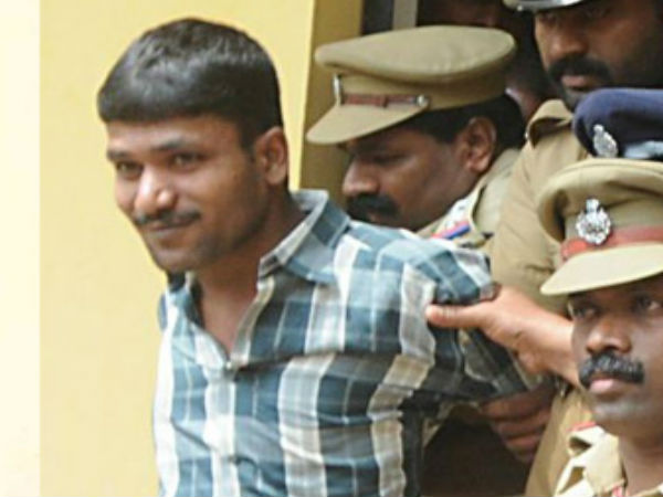 సౌమ్యపై రేప్, హత్య: ఉరిశిక్ష తప్పించుకున్న దోషి | Soumya murder case ...