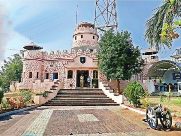 కాటారం హైటెక్‌ పోలీస్ ఠాణా: అటాక్‌ప్రూఫ్‌తో అత్యాధునిక భద్రత | attack ...