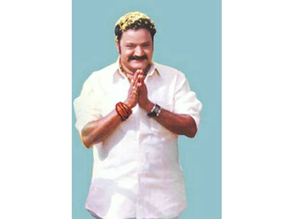 10 ని.ల్లో ఆసుపత్రిలో చేర్పించినా.. హరికృష్ణ మృతి: అతివేగమే కారణం, అలా ...