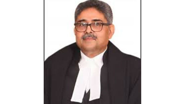 అధికారమిచ్చారుగా.. ఏ పిటిషన్‌ అయినా వేస్తారు- జగన్‌ సర్కారుపై జస్టిస్ ...