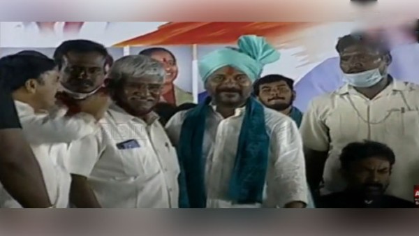 రేవంత్ సభలో సూరీడు.. వైఎస్ వ్యక్తిగత సహాయకుడు ప్రత్యక్షం.. అందరిదృష్టి ...