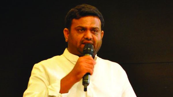 audio:పైలట్ రోహిత్‌ రెడ్డితో రామచంద్రా భారతి- బీఎల్ సంతోషే ఆర్గనైజర్ ...