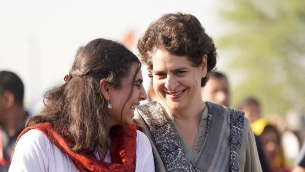Bharat Jodo Yatraలో పాల్గొన్న Priyanka Gandhi Vadra, Robert Vadra and ...