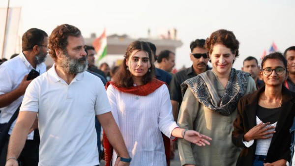 Bharat Jodo Yatraలో పాల్గొన్న Priyanka Gandhi Vadra, Robert Vadra and ...