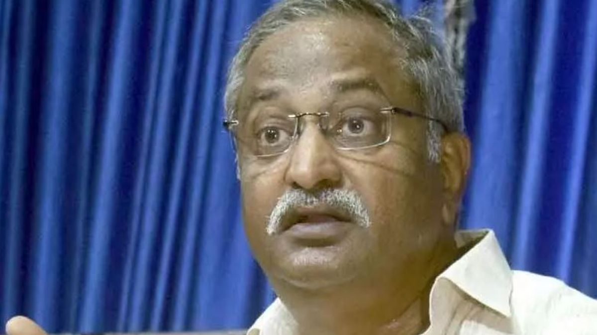 ఏబీ వెంకటేశ్వర రావుపై చర్యల విషయంలో ఏపీ ప్రభుత్వానికి పూర్తి స్వేచ్ఛను ...