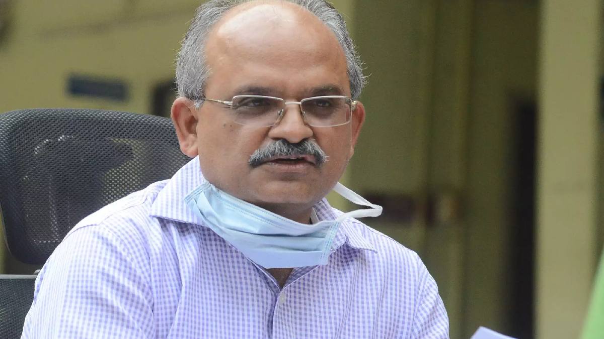 CM OSDతో కలిసి ప్రయాణం చేయడం అబద్ధం: జవహర్ రెడ్డి | cs jawahar reddy ...