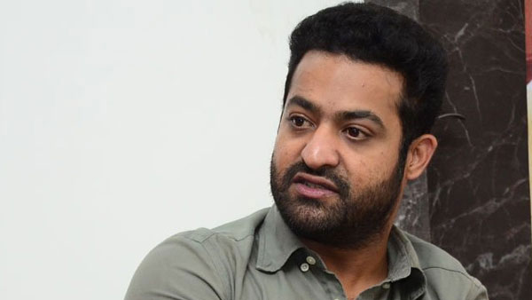 జూనియర్ ఎన్టీఆర్‌ అభిమానుల పిలుపు..!! | Jr NTR fans unhappy with TDP for not invite the actor to ...