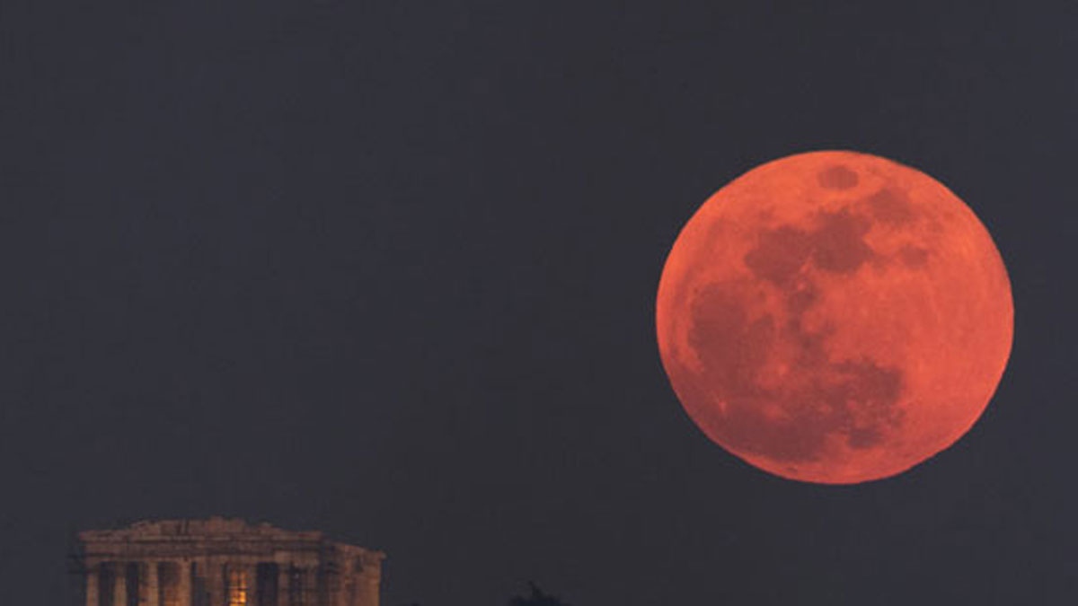 Lunar eclipse 2023: త్వరలోనే అరుదైన చంద్రగ్రహణం.. మన దేశంలో కనబడుతుందా ...