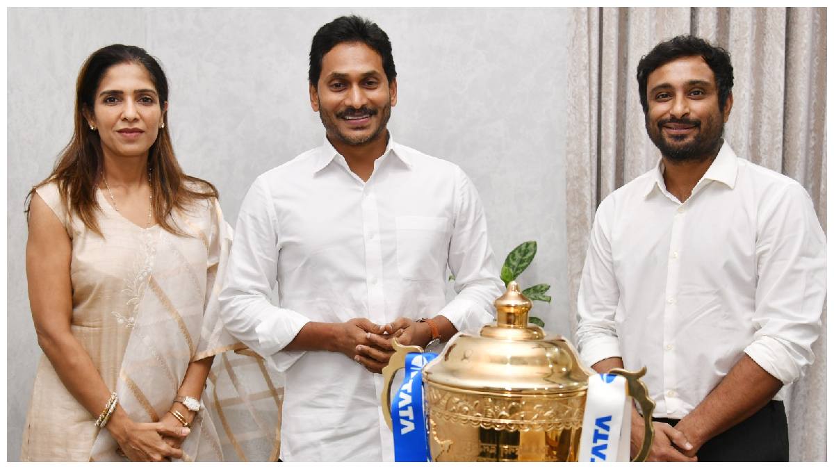 జగన్‌తో అంబటి రాయుడు భేటీ- హామీ | Former Cricketer Ambati Rayudu meets ...