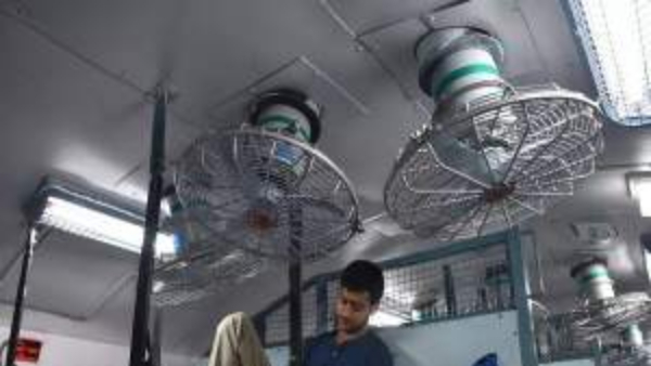 రైళ్ళలో ఫ్యాన్ లను అస్సలు దొంగతనం చెయ్యలేరు.. ఎందుకో తెలుసా!! | Fans ...