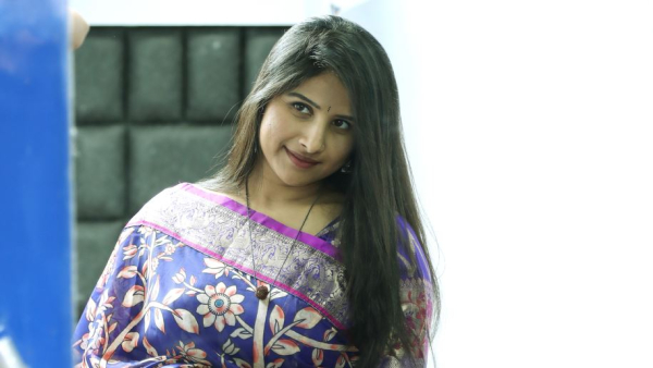 Mangli Marriage: పెళ్లి పీటలు ఎక్కనున్న మంగ్లీ- వరుడు ఆయనే | Singer Mangli to get marriage soon ...