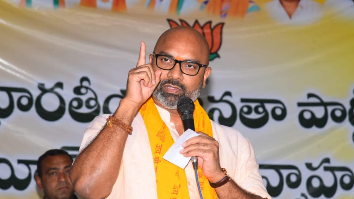 రేవంత్ రెడ్డి కంటే కేసీఆర్ మంచోడు: బీజేపీ ఎంపీ అరవింద్ మాట!! | KCR is ...