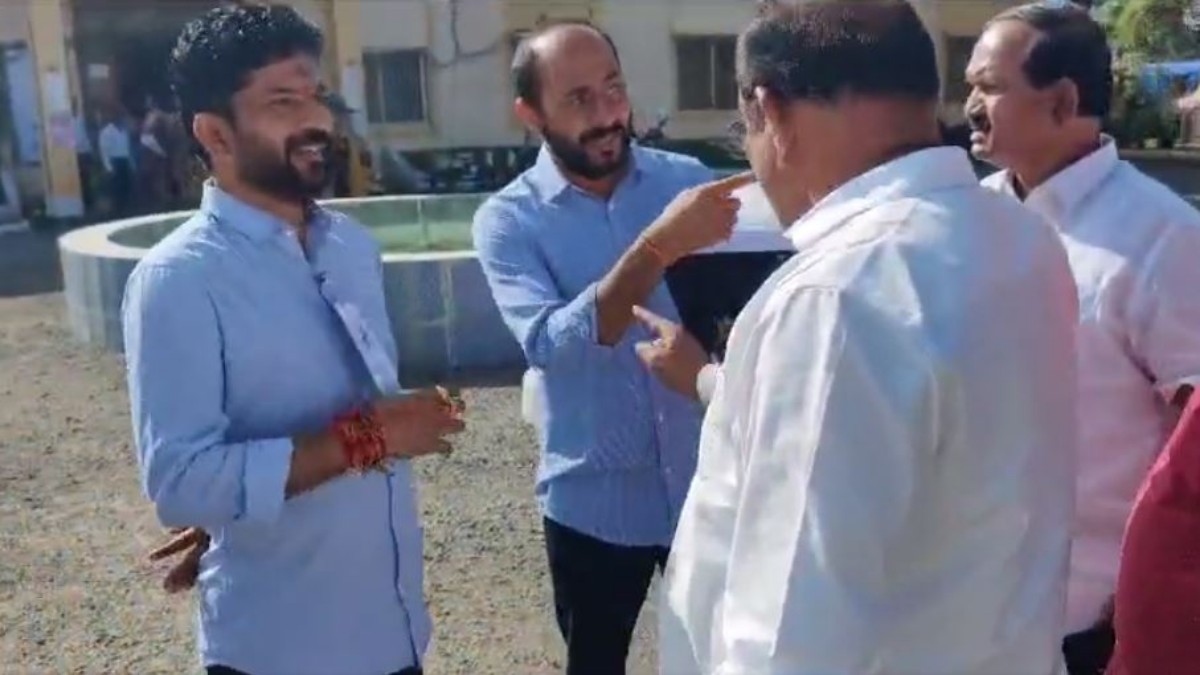 రేవంత్ రెడ్డి తమ్ముడికి రూల్స్ వర్తించవా?: కామారెడ్డిలో ఉద్రిక్తత | BRS ...