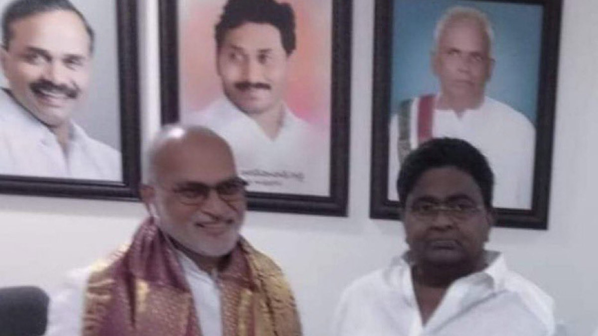 వైసీపీ ఎంపీతో జలీల్ ఖాన్: ఏం జరుగుతోంది? | TDP leader Jaleel Khan met ...