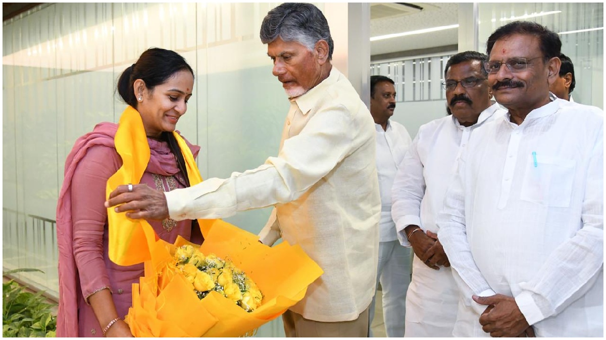 టీడీపీలో చేరిన బైరెడ్డి కుమార్తె శబరి-ఆ ఎంపీ టికెట్ కేటాయించే ఛాన్స్ ...