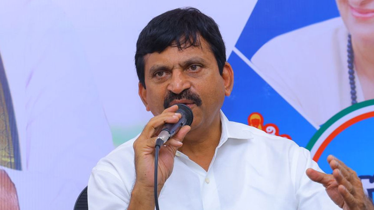 తెలంగాణలో రేషన్ కార్డుల పంపిణీ అప్పుడే: గుడ్‌న్యూస్ చెప్పిన మంత్రి ...