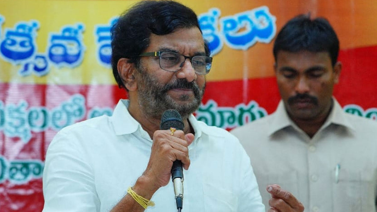 కేసీఆర్ ఫామ్ హౌస్ కు, జగన్ ప్యాలెస్ కు పరిమితం: సోమిరెడ్డి సెటైర్లు ...